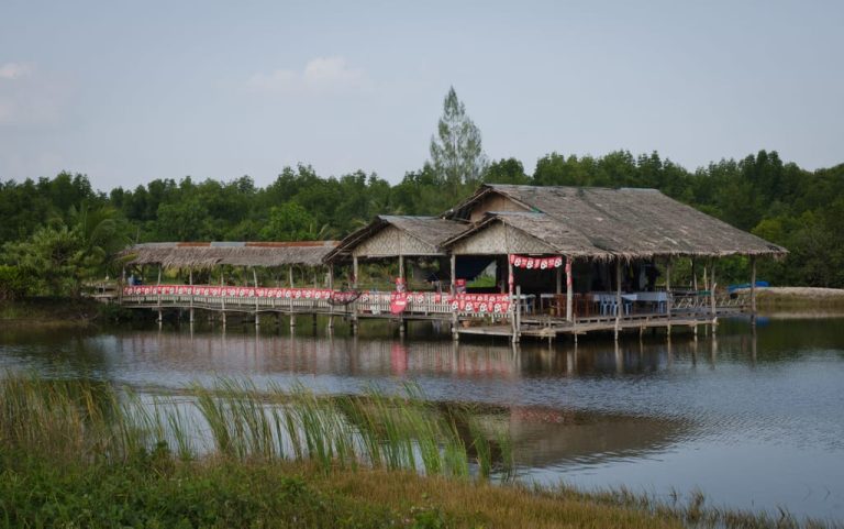 The Ultimate Girls' Getaway to Koh Lanta, Thailand