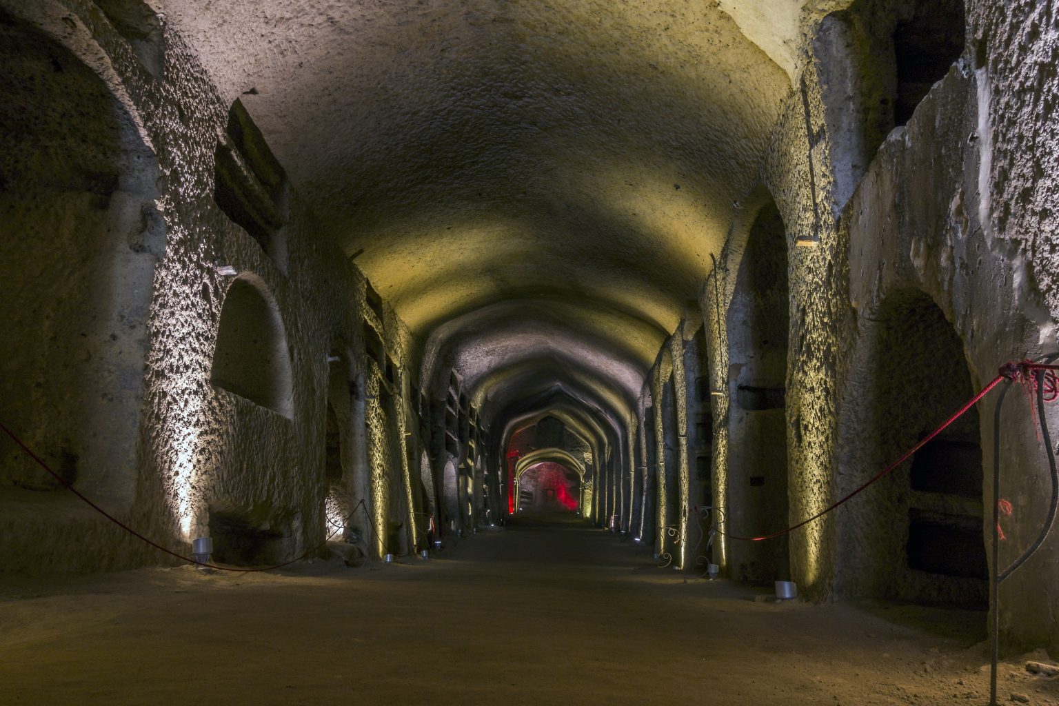 31 Fabulous Things to Do in Naples, Italy