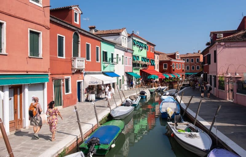 Burano Island: How to Visit Italy's Technicolor Masterpiece
