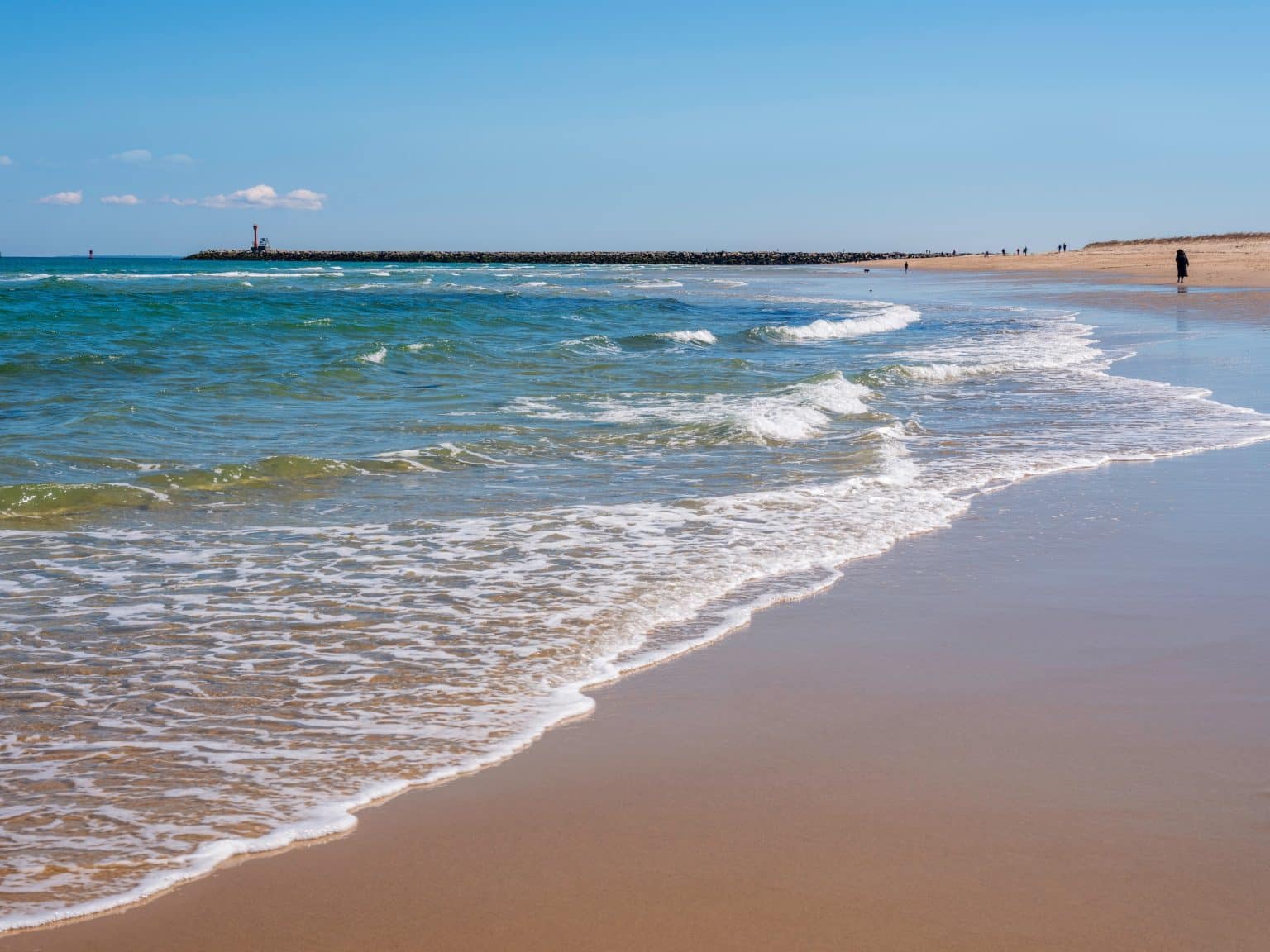 31 Best Beaches on Cape Cod (with something for everyone!)