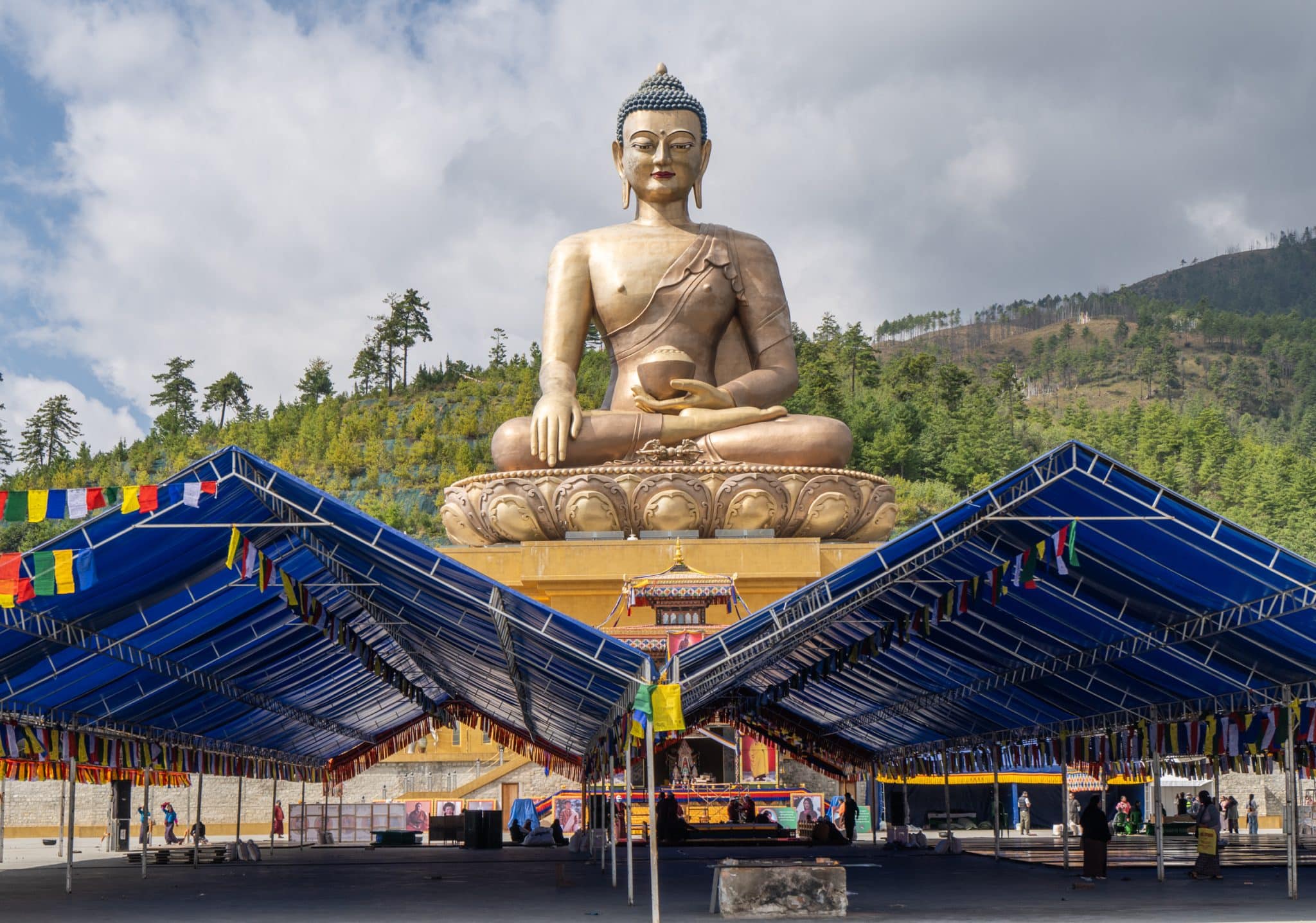 What's it REALLY like to travel to Bhutan? My honest thoughts.